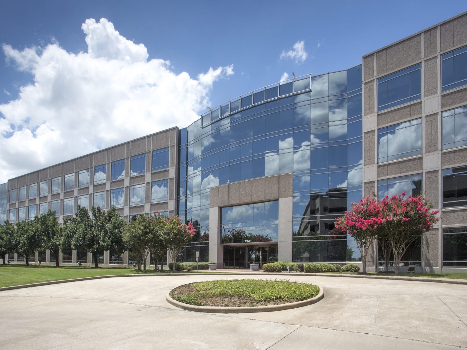 Annual Report 2023 - Lesha Bank of Qatar